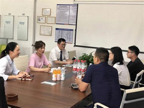 胜浦街道社区领导一行参观访问悦东商务中心 耀盛集团