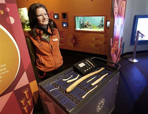 Academy Of Sciences Show Has Fish Eye View Of Sex