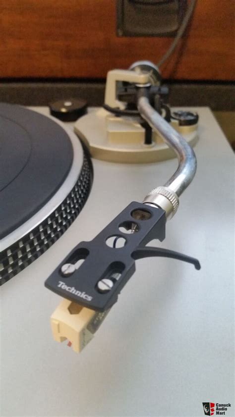 Two TECHNICS SL D202 Direct Drive Turntables Photo 1504206 Canuck Audio Mart
