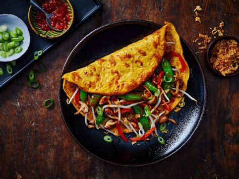 Omelet Foo Yong Hai Met Shii Takes En Sugarsnaps Conimex Nl Recept