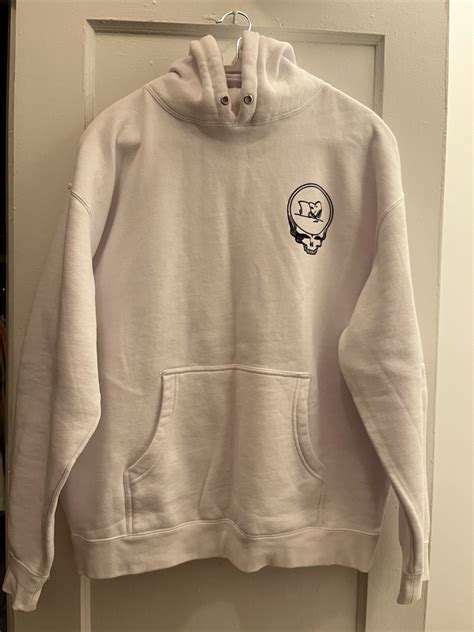 Rare Grateful Dead X Peanuts Long Strange Trip Hood Gem