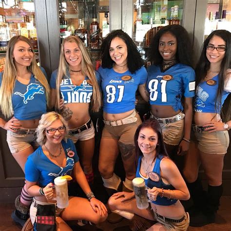 Twin Peaks Waitress Outfit