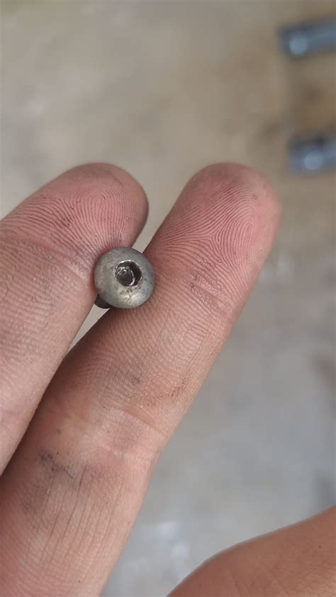 1990 Harley Fat Boy Handlebar Housing Screw Issue Rfixxit