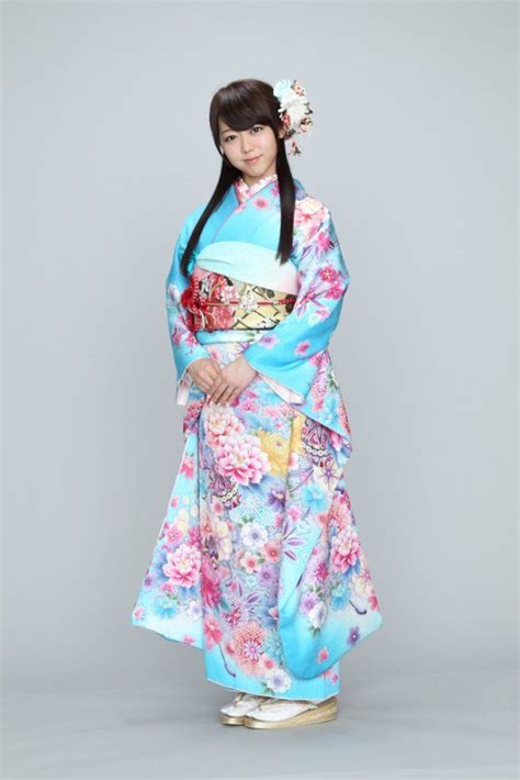 Akb48 Founding Member Minami Minegishi Always Looks Radiant In Kimono