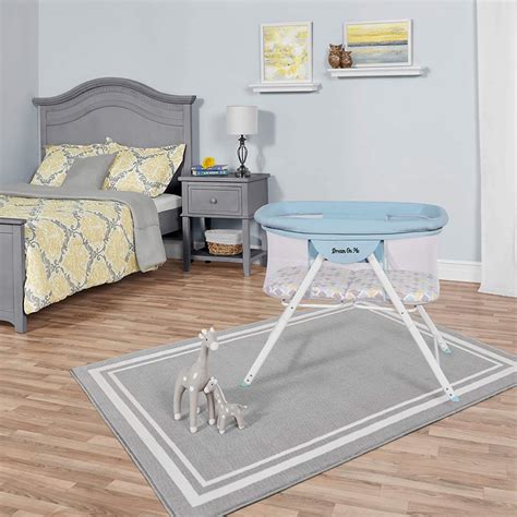 12 Portable Bassinet Reviews Best Foldable And Collapsible Travel