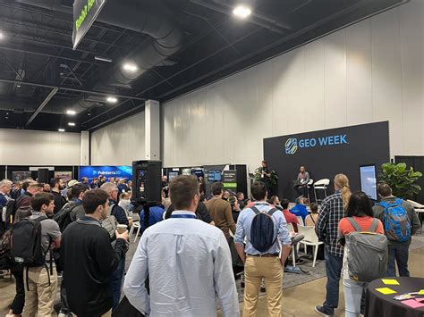 Cesium On Twitter Rt Micbeale Autodeskaps Presenting 3d Tiles I3s