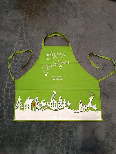 Фартух новорічний Waitrose — ціна 150 грн у каталозі Фартухи Купити товари для дому та побуту за