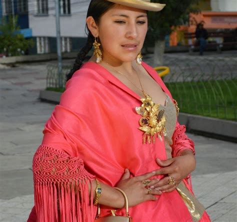 Bolivian Cholitas Ruta Verde Tours