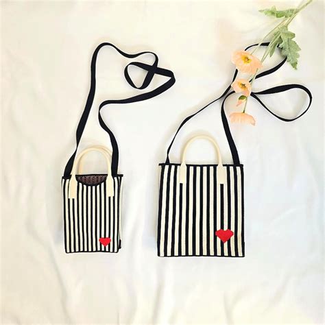 릴리루트 미니 핸드폰 가방 폰크로스백 에이블리