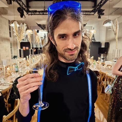 How To Get Started With The Composable Architecture 📱 — Swift With Vincent