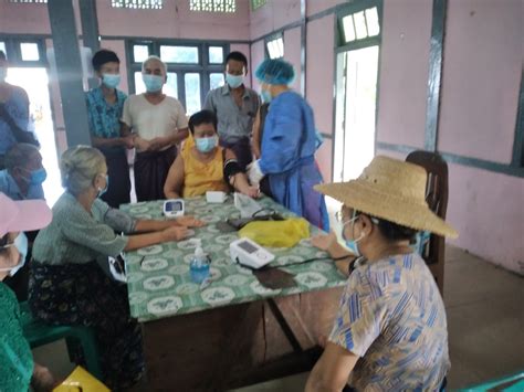 ကျောက်တံခါးမြို့နယ်တွင် အသက် ၅၅ နှစ်အထက်ရှိသူများ၊ မသန်စွမ်းသူများအား ကိုဗစ် ၁၉ ကာကွယ်ဆေး စတင