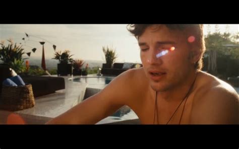 Ashton Kutcher Various Shortless Vidcaps Naked Male Celebrities