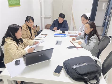 护理学院党总支召开2023年第二季度意识形态工作分析研判会