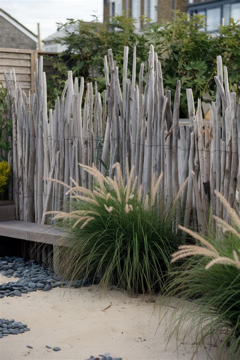 15 Clever Garden Screening Ideas For Fast Privacy