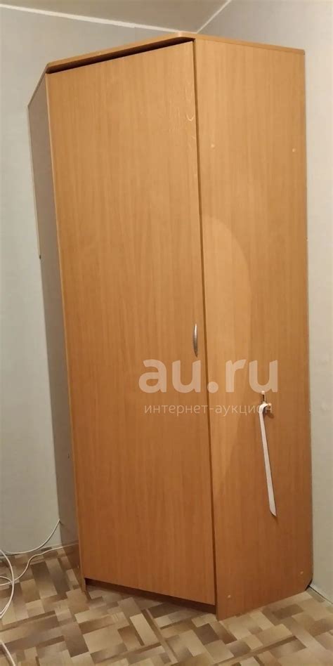 Шкаф — купить в Красноярске Состояние Б у Шкафы шкафы купе на интернет аукционе