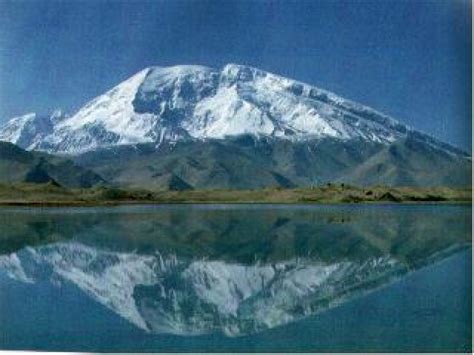 Мавзолей Махмуда Кашгари - Китайский Синьзянь - Centralasia Adventures