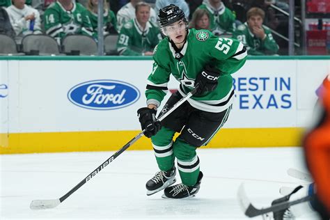 Wyatt Johnson Bio Stats News And More The Hockey Writers