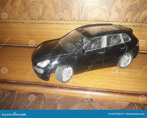 Nuevo Coche De Moho Imagen De Archivo Imagen De Tirano 243755619