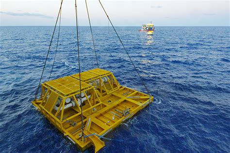 Pipeline Ending Manifold PLEM PLET Subsea Pipeline Engineering