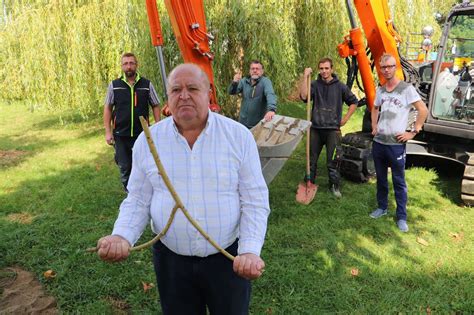 Wünschelrutengänger Horst Schmidt Aus Rott Rott Westerwald