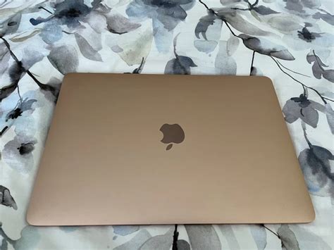 2020 Apple Macbook Air 13 3 Display M1 Processor 8gb Ram 256gb Ssd Goldwarranty £689 99