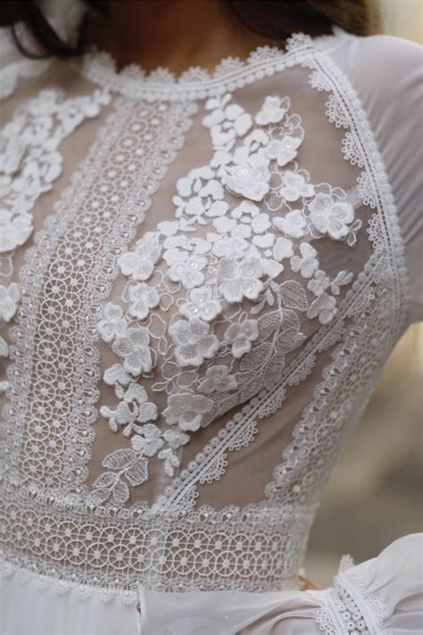 BR24415 | Très Chic