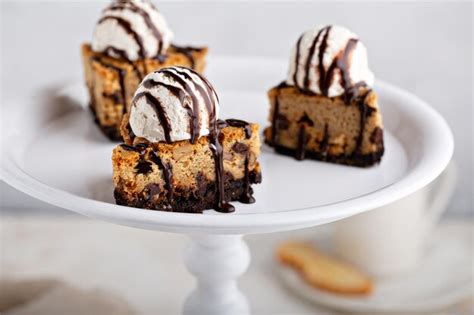 Premium Photo Little Bite Sized Dessert Cookie Pie