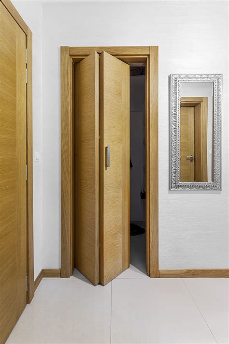 Интериорни сгъваеми врати от масив