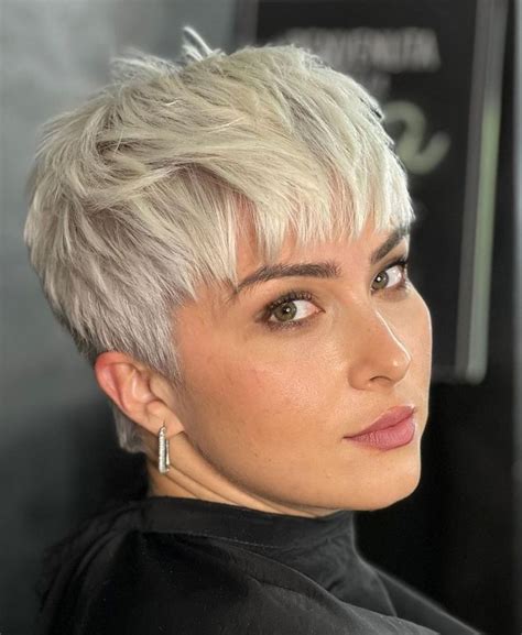 32 Spiky Pixie Cuts For Bold Yet Cute Look