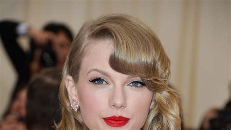 Taylor Swift Ruby Woo Atelier Yuwa Ciao Jp