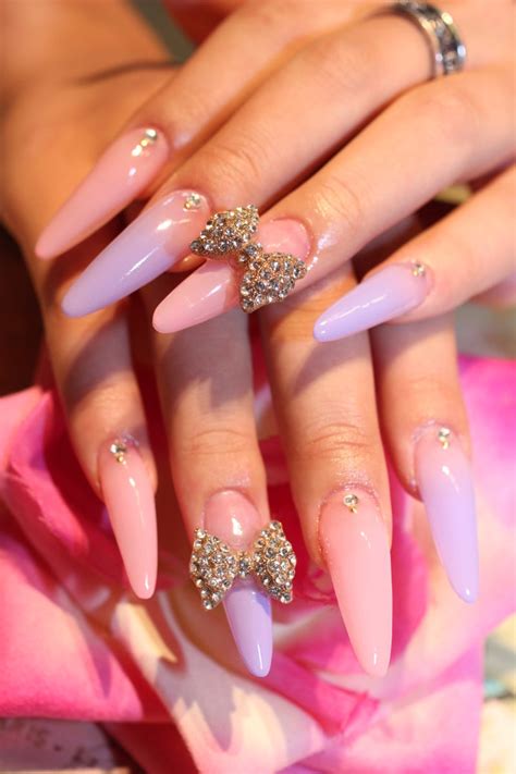 パープル×ベージュピンクグラデ キラキラ大リボン 渋谷 Nail Salon Gloss Magic（ﾈｲﾙｻﾛﾝ ｸﾞﾛｽﾏｼﾞｯｸ）yun
