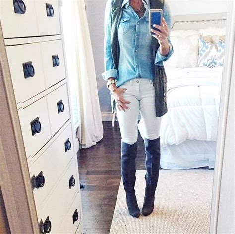 Ways To Wear White Jeans The Sister Studio