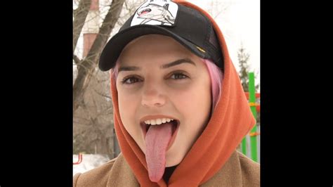 Уфимка Радмила Юсупова стала рекордсменкой России за самый длинный язык