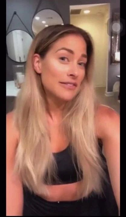 Wwe Kelly Kelly Barbie Blank Talking About Foot Fetishies Amateur