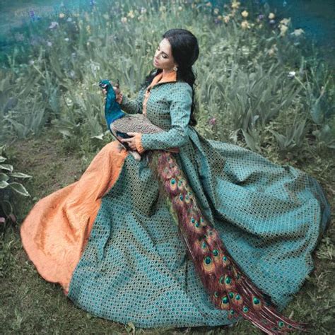 Resize Animated  Victorian Dress Animated  Dress