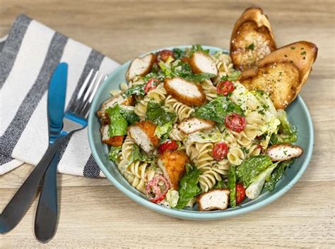 Chicken Nugget Caesar Pasta Salad Bell And Evans