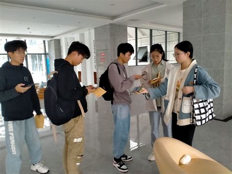 医学信息与工程学院开展“笺寄初心，情系未来”特色心理活动 医学信息与工程学院西南医科大学