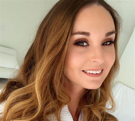 Kayleigh Cake Biographywiki Age Height Career Photos And More