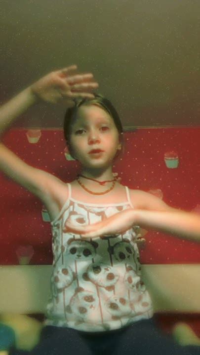 девочка из мулитфилима Youtube