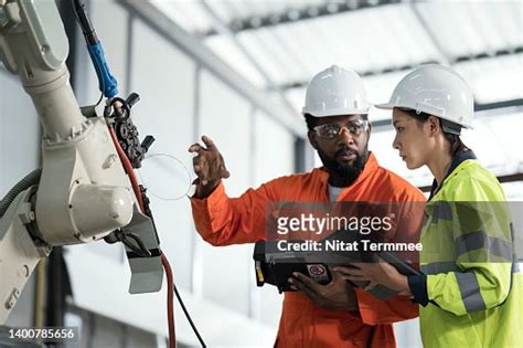 Intelligent Design Of Robotic Welding Process Parameters In