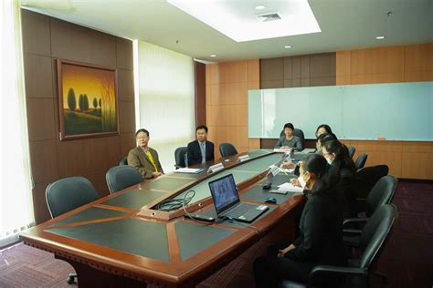 Huazhong University Of Science And Technology Hust Delegation Visit 泰国国家发展管理研究生院