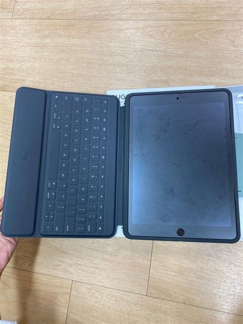 Logitech Rugged Folio Keyboard Case Computers And Tech Parts And Accessories Computer Keyboard On