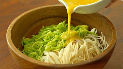 애호박은 아침식사로 밥대신 이렇게 드세요‼️ 토스트 보다 더 맛있고 건강해서 매일 먹고 싶어요😍 Youtube