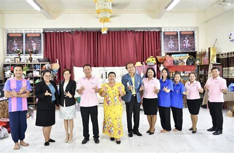 ️ดร ชานันท์ ประภา ชุมนุมนาฏศิลป์ โรงเรียนนครนายกวิทยาคม