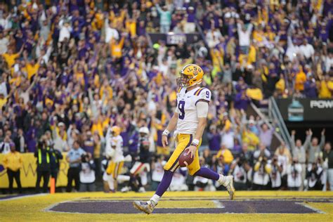 Analyst Names College Footballs Most Hostile Stadium The Spun