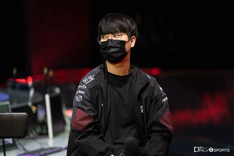 포토 기인 김기인 오랜만에 미디어데이네요