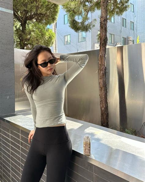 손나은 레깅스 입고 오운완 인증샷 공개