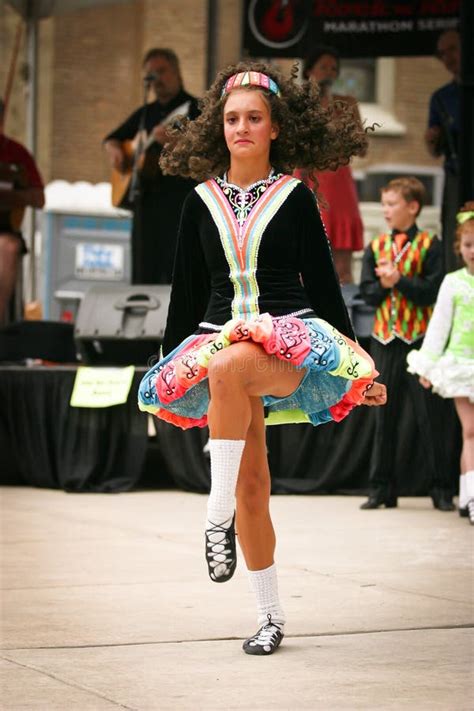 Irish Dancers Dancing Editorial Photography Image Of Dancers 18030377