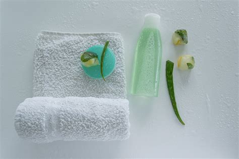 민감성 피부를 위한 알로에 베라 공장을 포함 한 천연 바디 페이스 케어 제품 건강관리와 의술에 대한 스톡 사진 및 기타 이미지 건강관리와 의술 건강한 생활방식 녹색