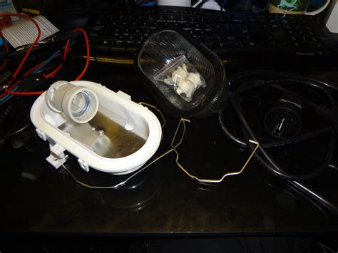 Simple Power Short Tester Detector Light Bulb Series Trick